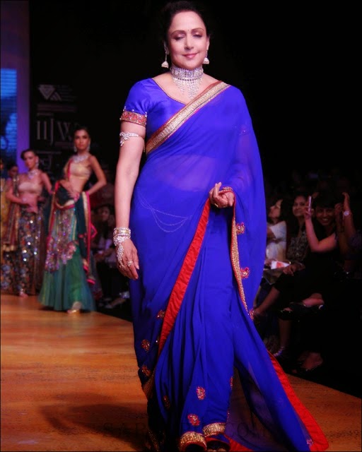 Bollywood Actress Saree Collections: Hema Malani Blue sarre ramp walk ...