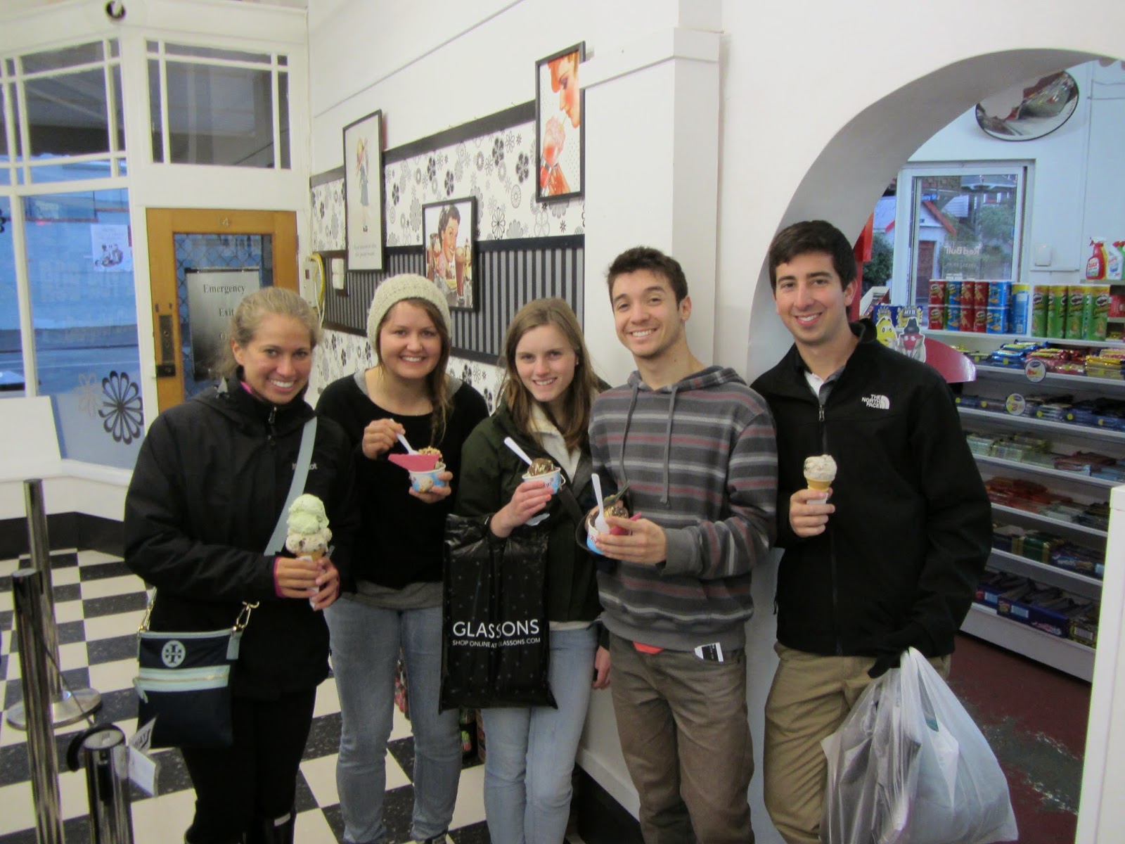 Lauren in the land of the Kiwi: Rob Roy Dairy