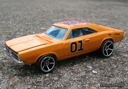 Cesarmala Minis e Customs: General Lee by Rodrigo Artur