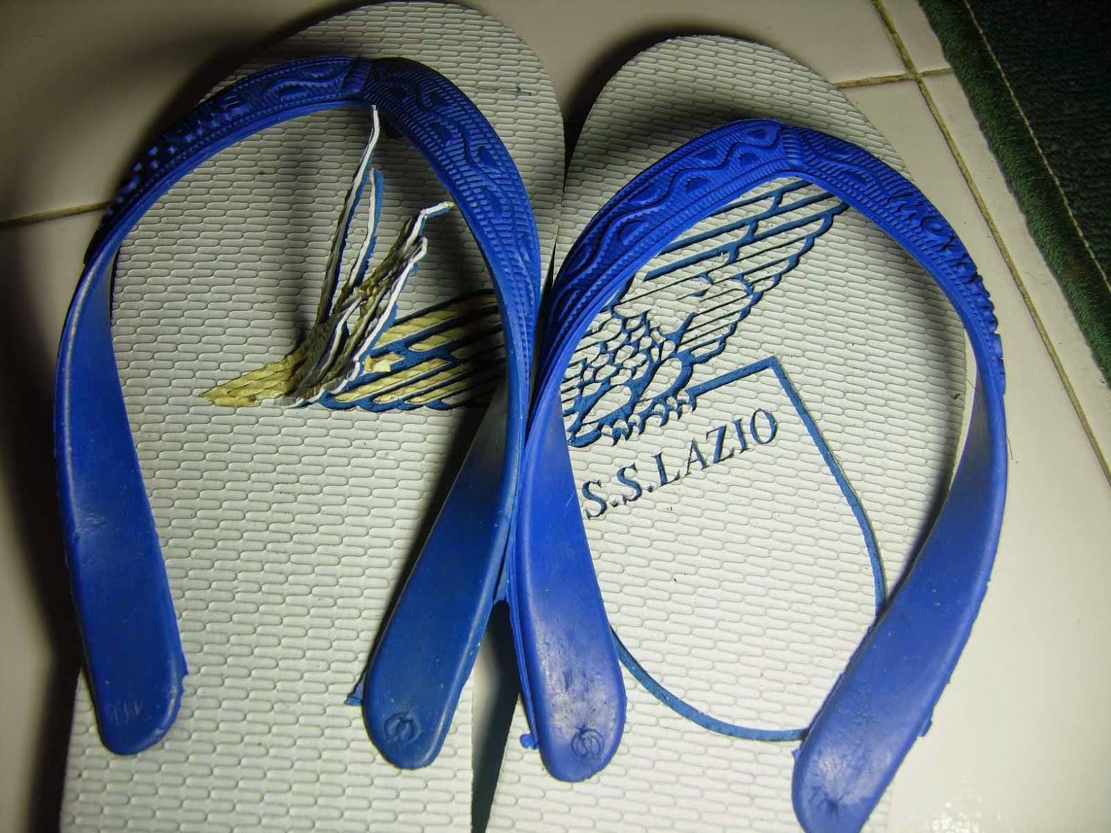 Cara Membuat Sendal Jepit Swalow Ukir Yang Unik - .Web Kreativitas