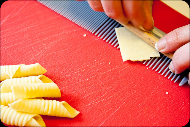 Knit Nat: Italian Cheeseburgers with Homemade Pasta and Cheese