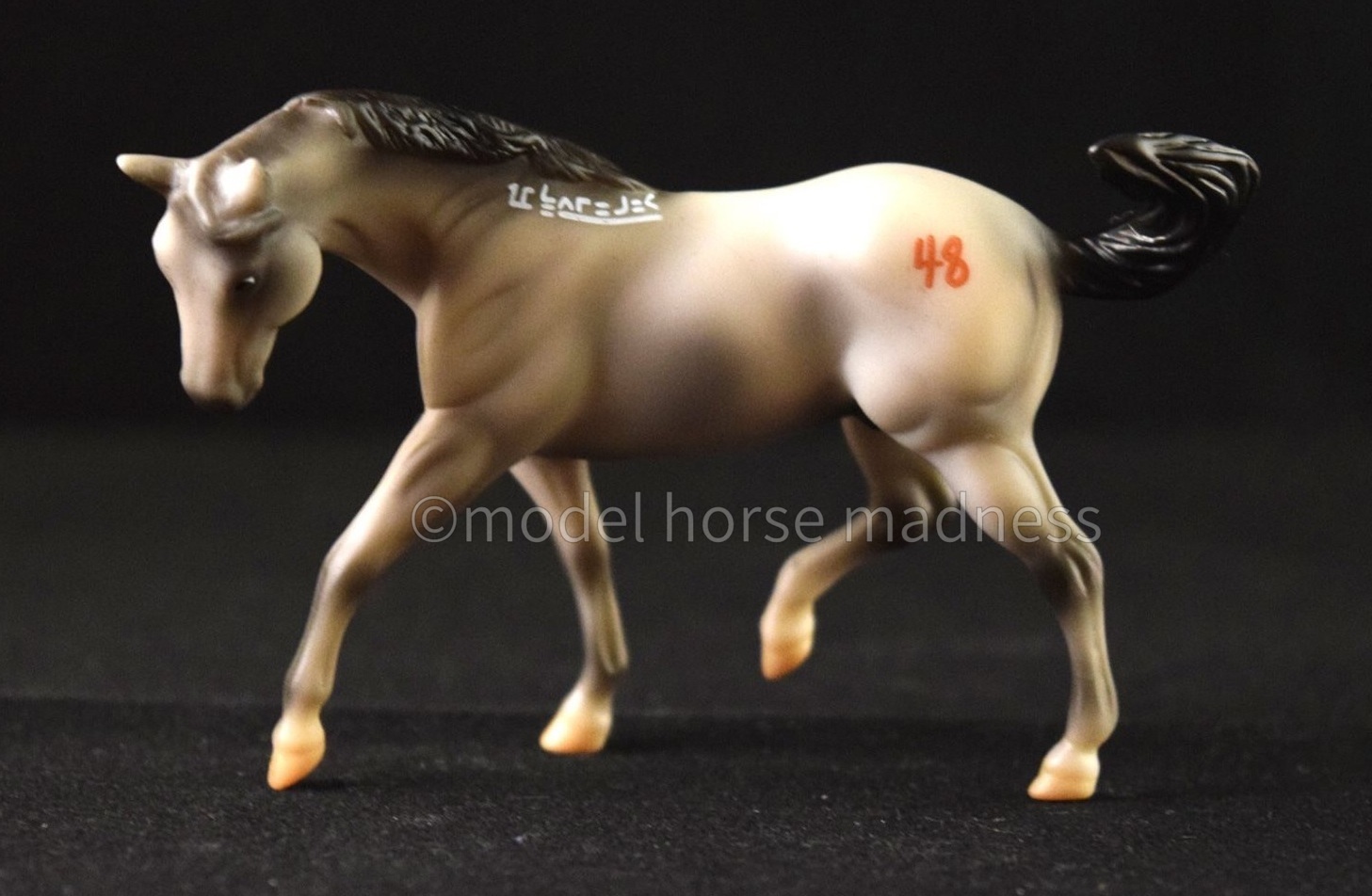 Model Horse Madness: Featured Model - 5/13/2017, Mini Mustang Lady