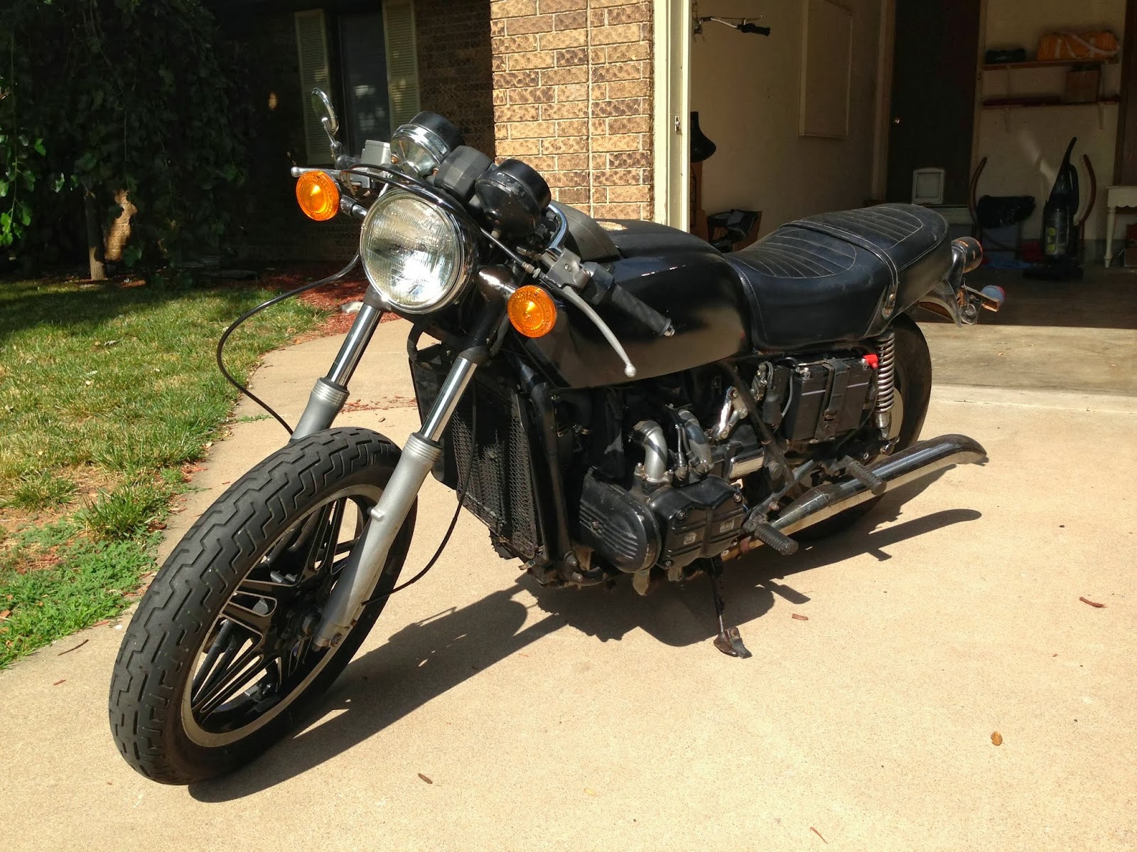Drew's Projects: 78 Goldwing Cafe Racer