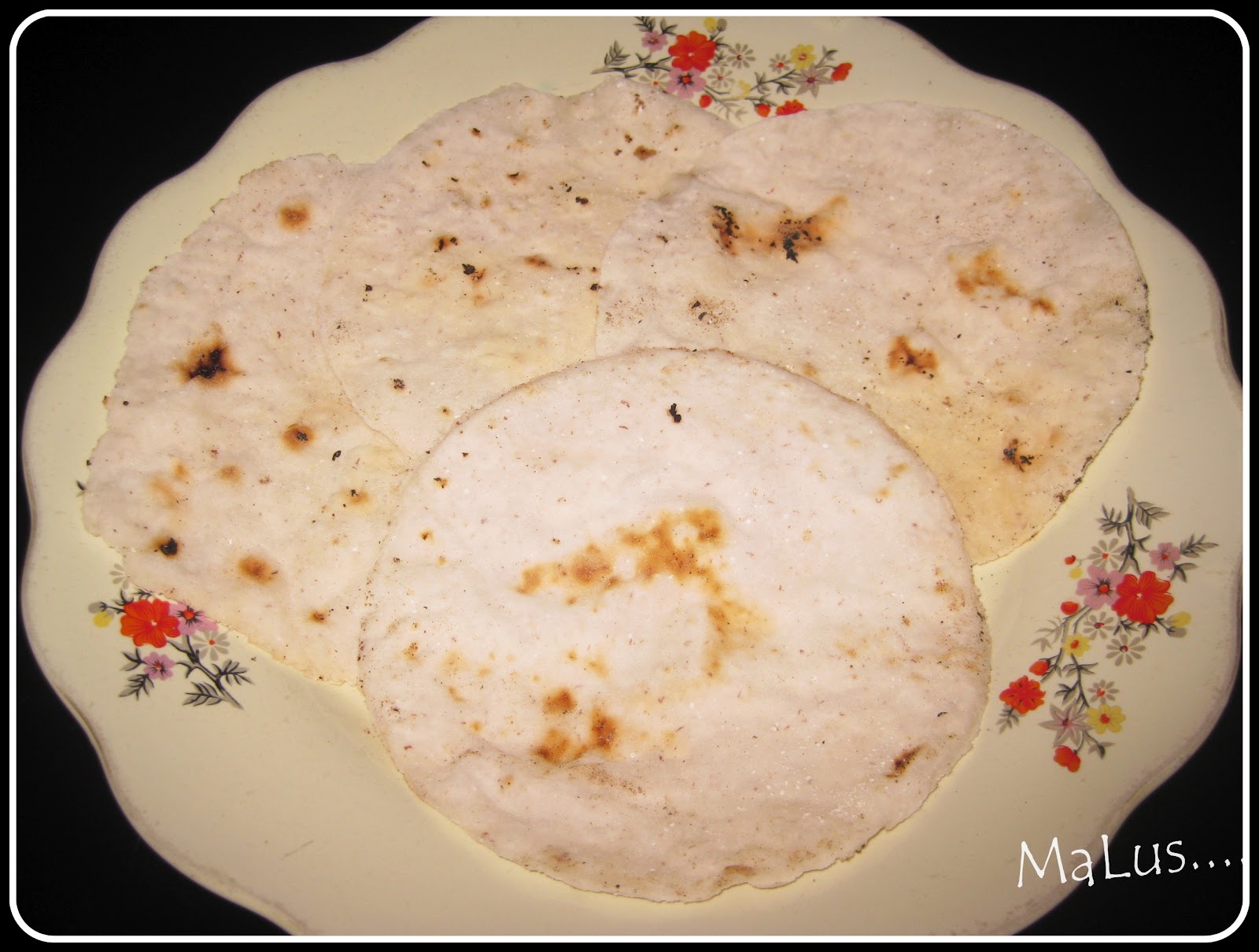 The Art Of CooKinG: Coorg Akki Otti / Rice Roti