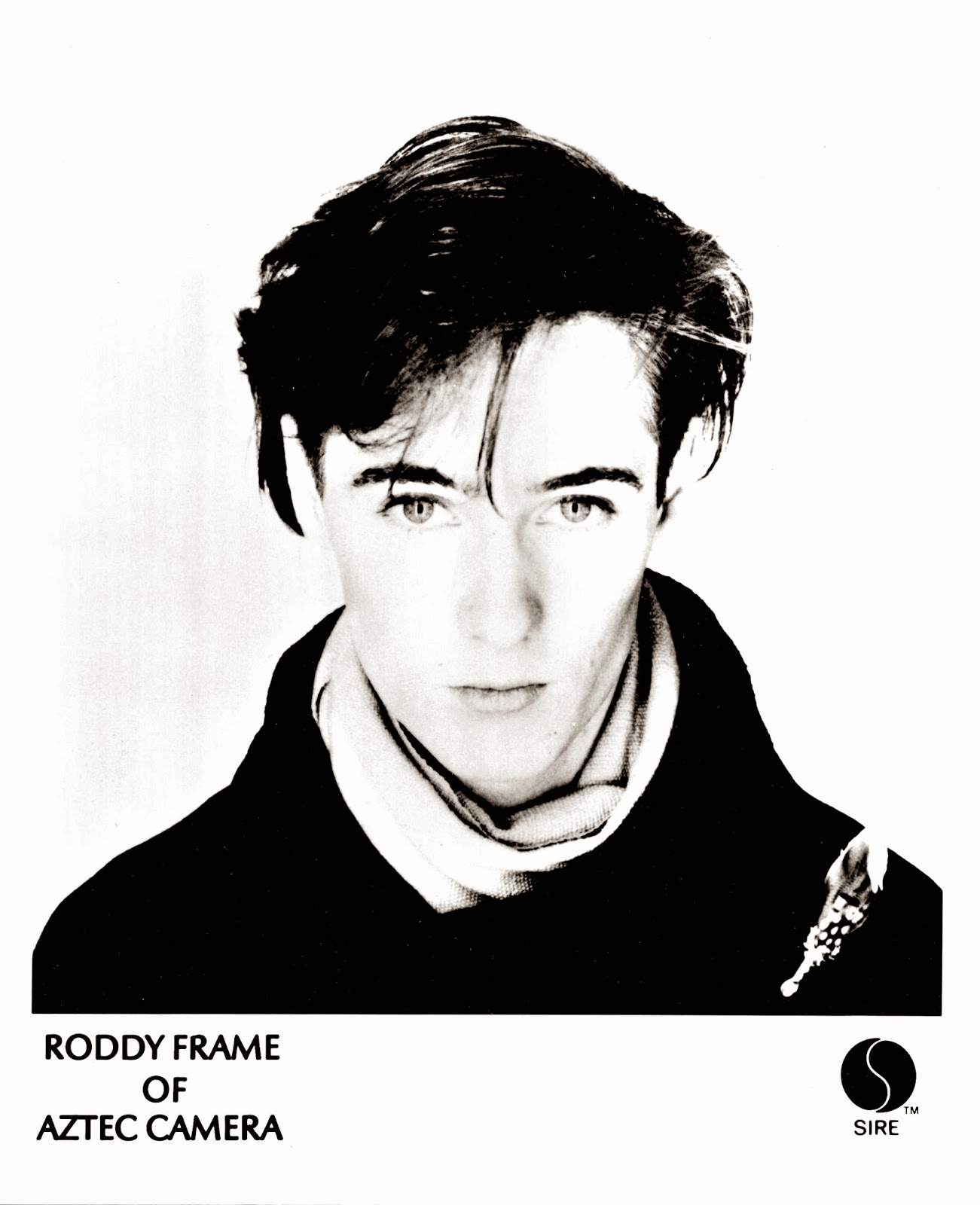 Lansure's Music Paraphernalia: AZTEC CAMERA | RODDY FRAME | Press Kits ...