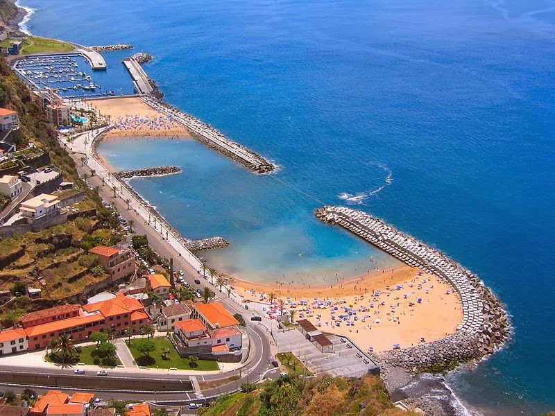 Calheta!: Maior Ícone da Calheta - Praia da Calheta