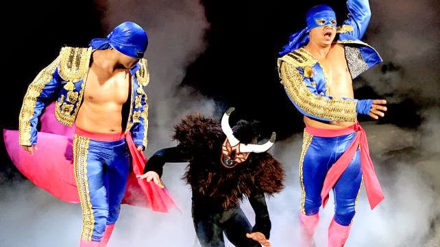 WWE In live!!!!: LOS MATADORES vs THE REAL AMERICANS
