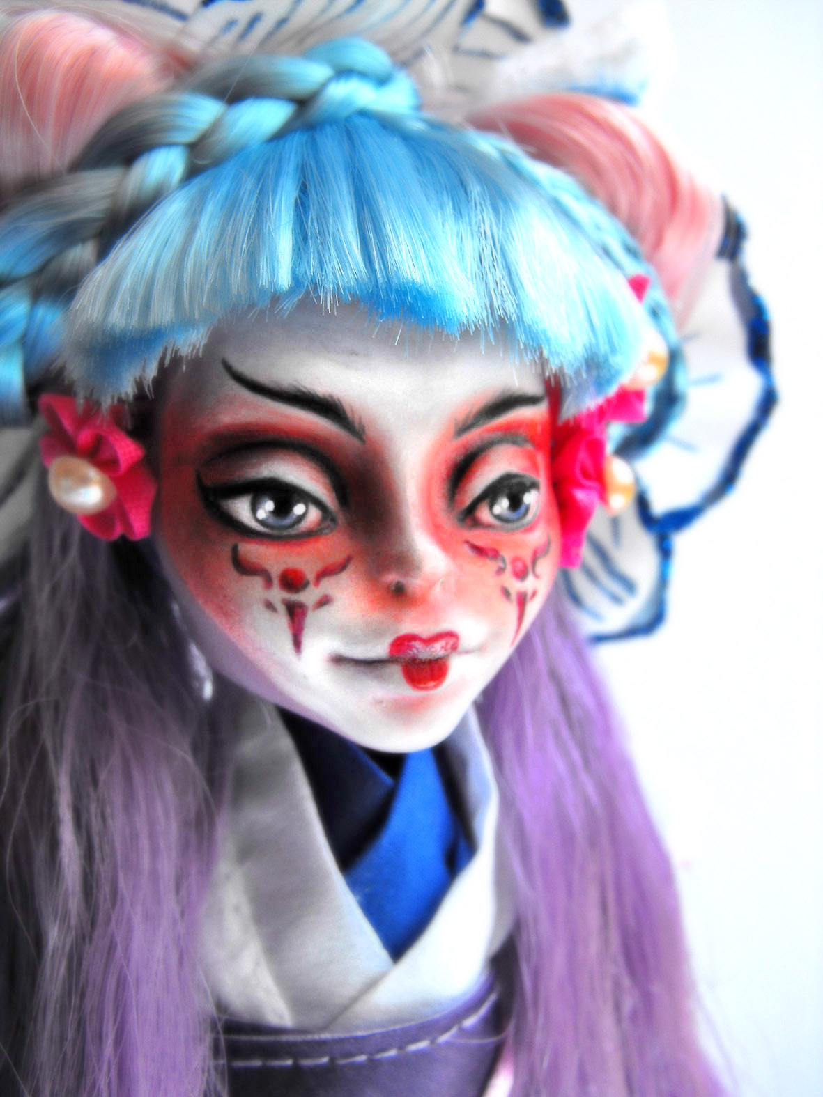 Magikk Monster high ooak dolls and clothes: New MH repaint Oriental ...