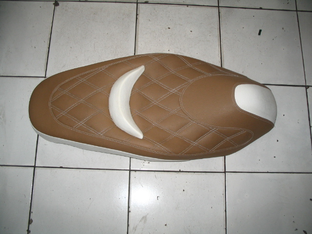 Modifikasi JOK MOTOR: Jok Scoopy pesanan Mrs. Fani Jakarta