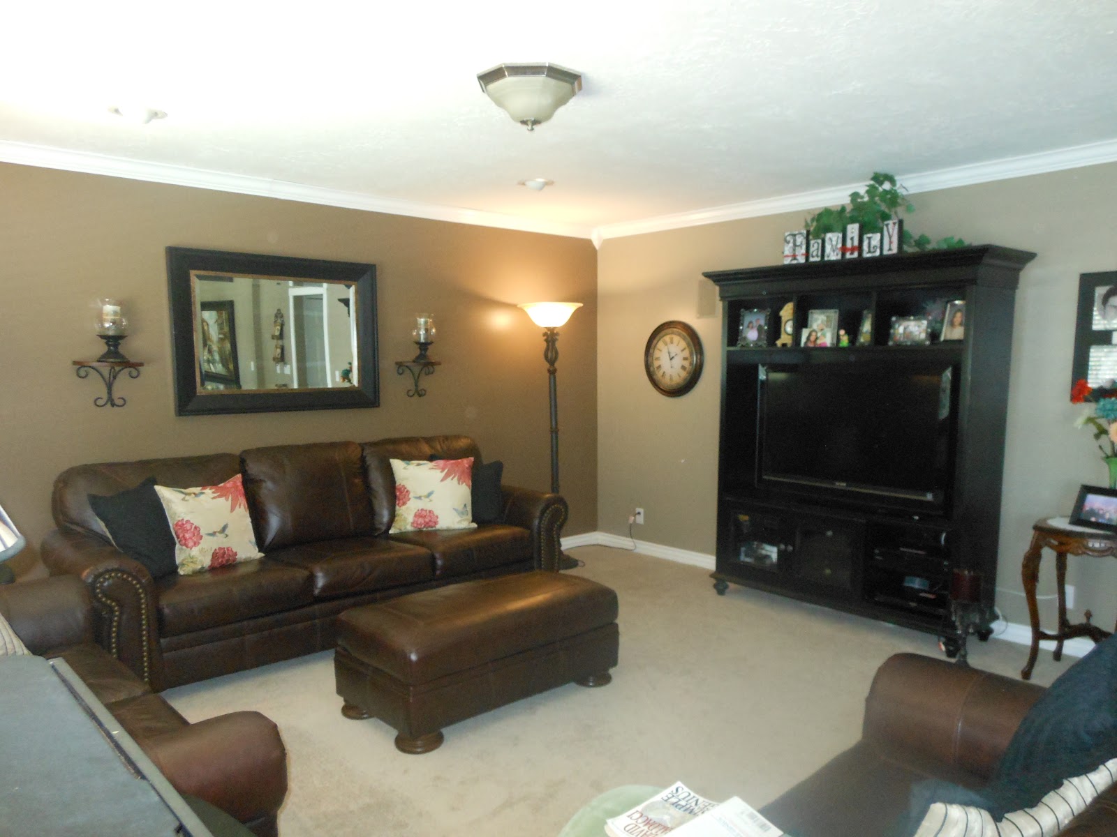 Studio 7 Interior Design: December 2010