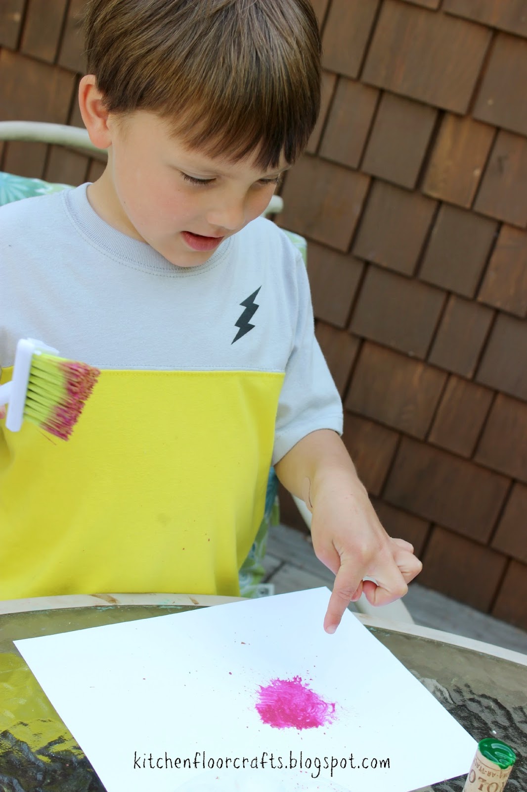 Kitchen Floor Crafts: Red Clover Painting Exploration