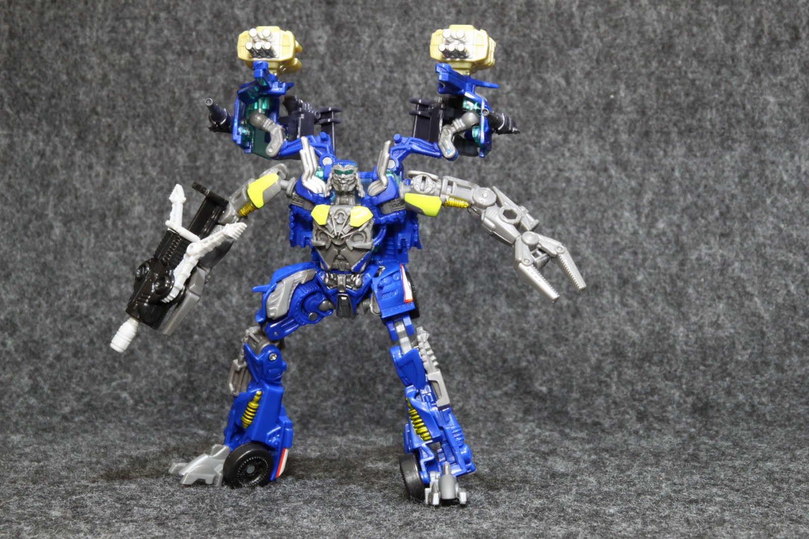 Collectibles Of Joy: DOTM Deluxe Mech-Tech Topspin