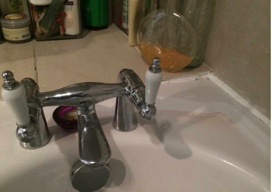 4 Children and it: The Curious Incident of the exploding toilet and the ...