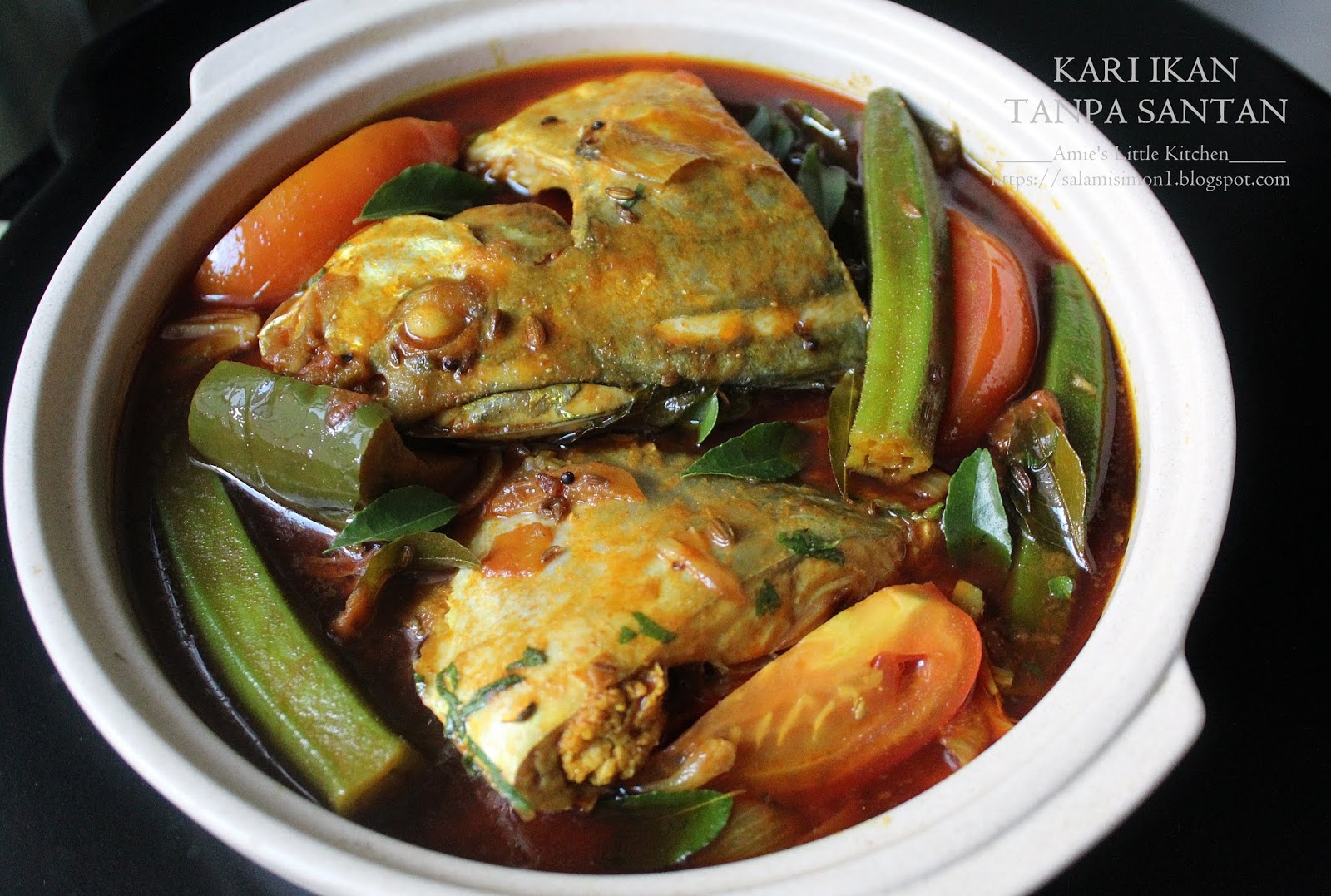 Tips Masak Kari Ikan Tanpa Santan Yang Sangat Sedap! - Amie's Little ...