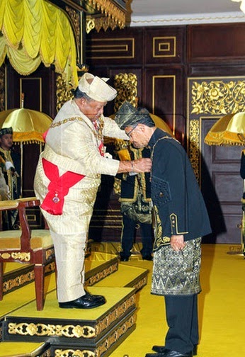 Maharum Bugis Syah (MBS): Raja Perlis Sempurnakan Istiadat ...