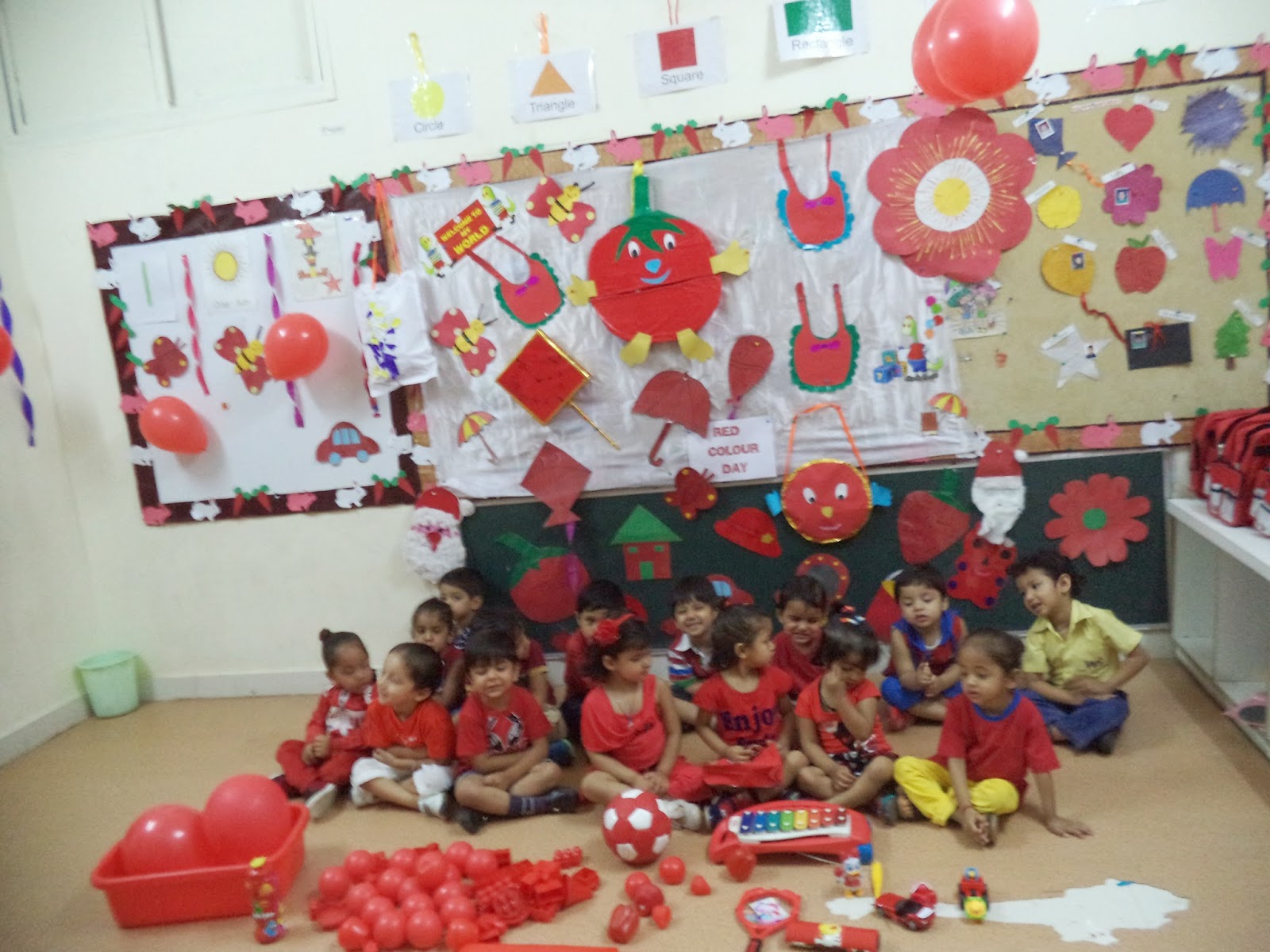 On the top of the World...: Red Colour Day (Nursery) on 13.04.2015 ...