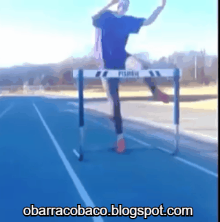 Belo tombo - Gifs animadas - Confira