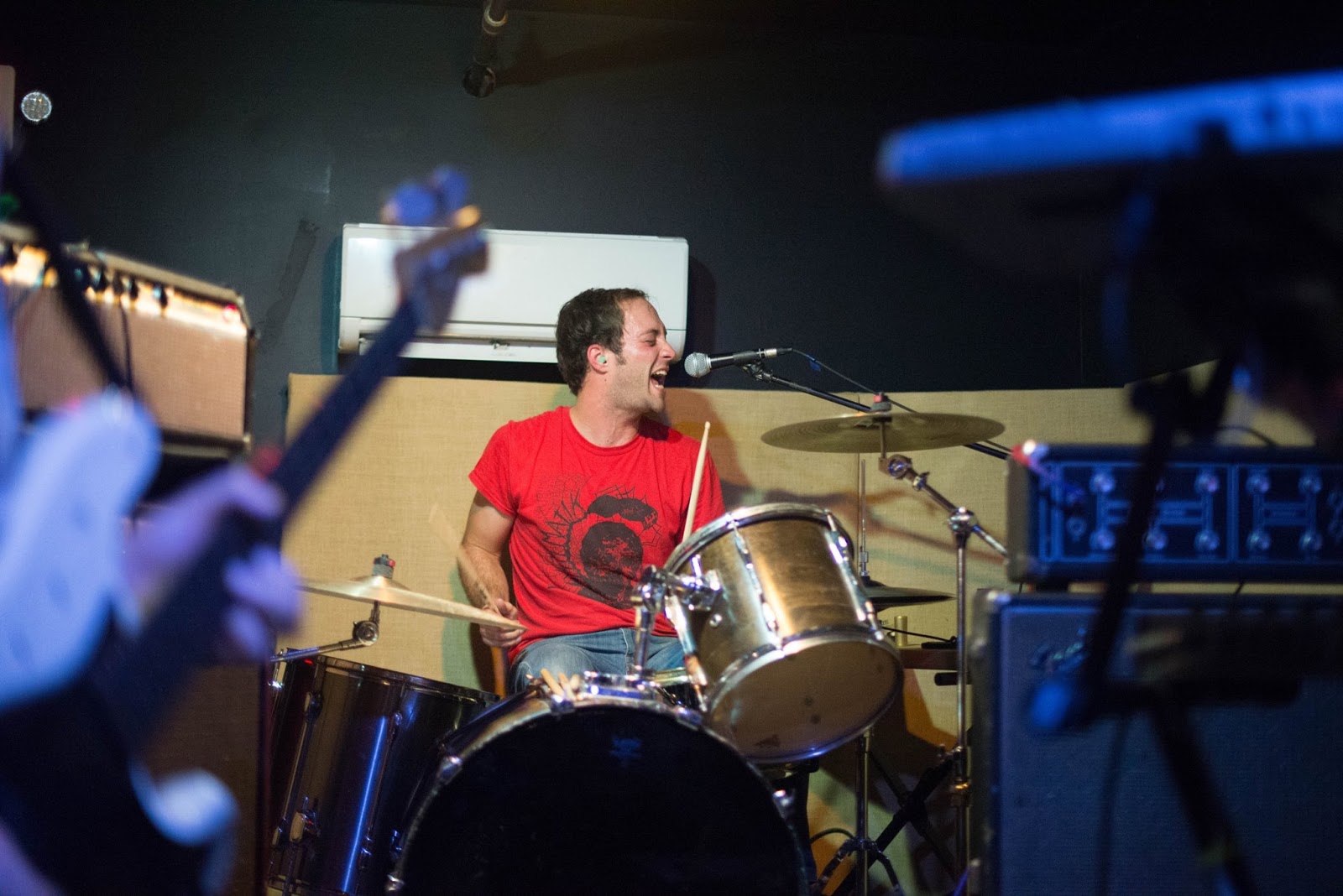 The Blog That Celebrates Itself: Distrust with Janelle - An Interview