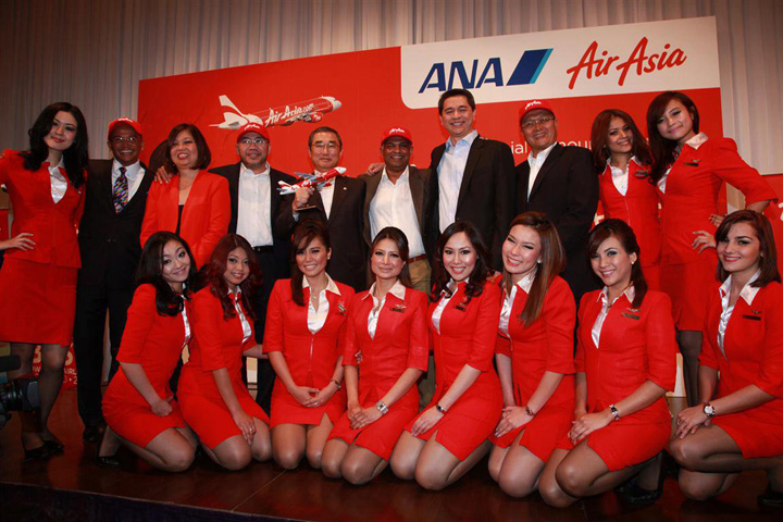 10 Rahsia & Tips Kejayaan Tony Fernandes Menjadikan AirAsia Terbaik di ...