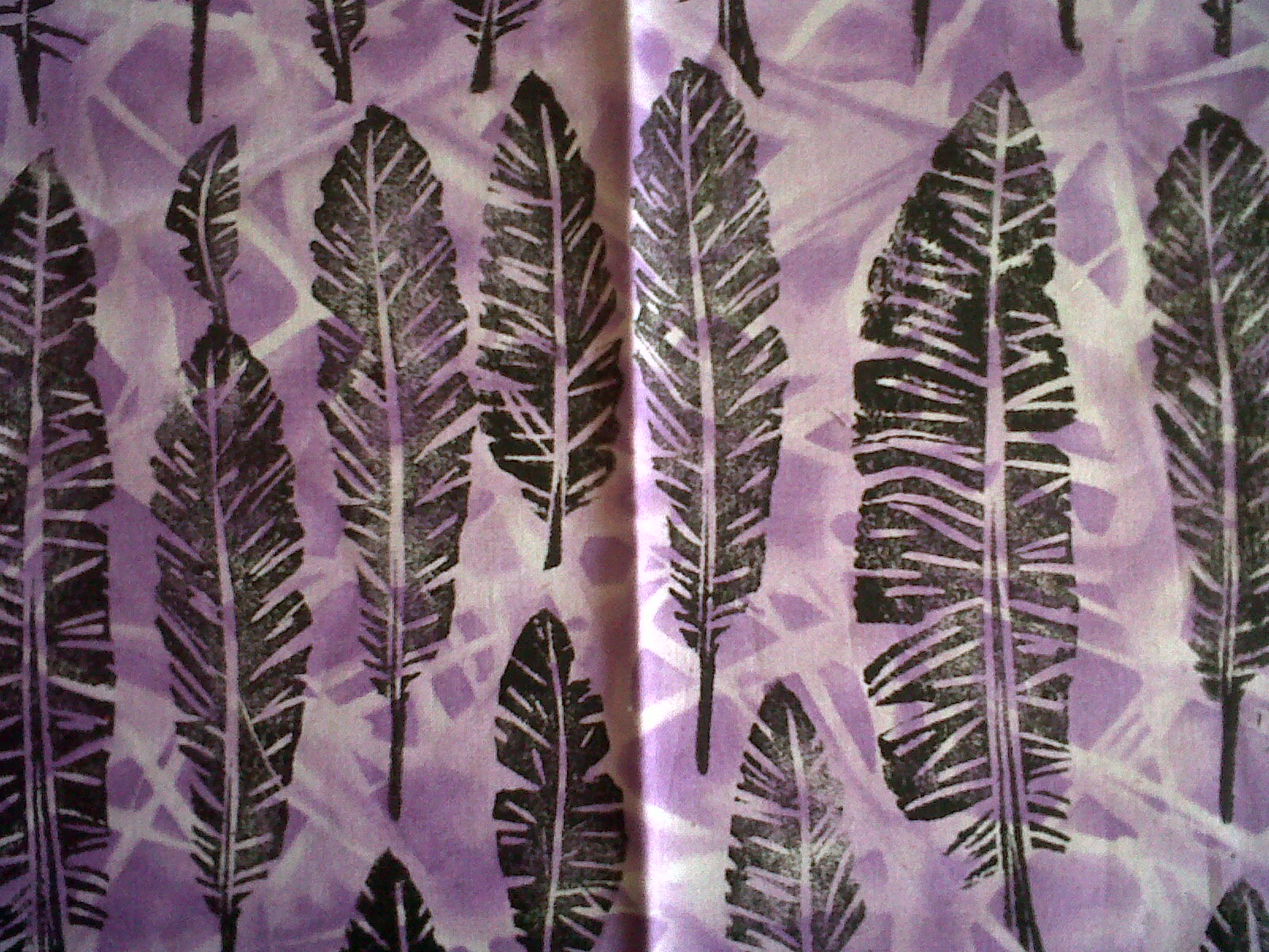 HippyDeep: Feathers, lino cut, fabric printing