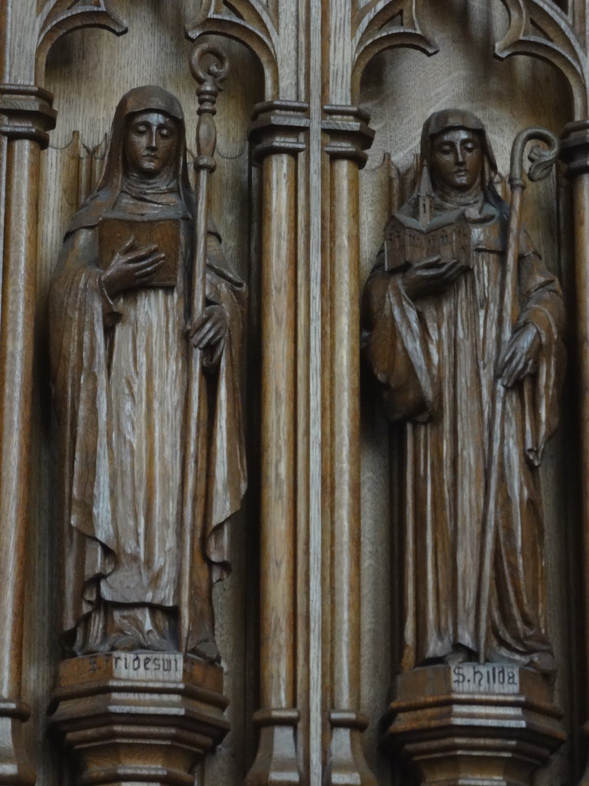 A Clerk of Oxford: Medieval People in Modern Stained Glass: Evesham Edition