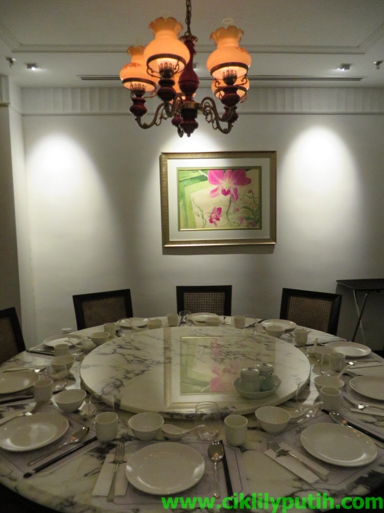 CikLilyPutih The Lifestyle Blogger: In Colonial Restaurant, The ...