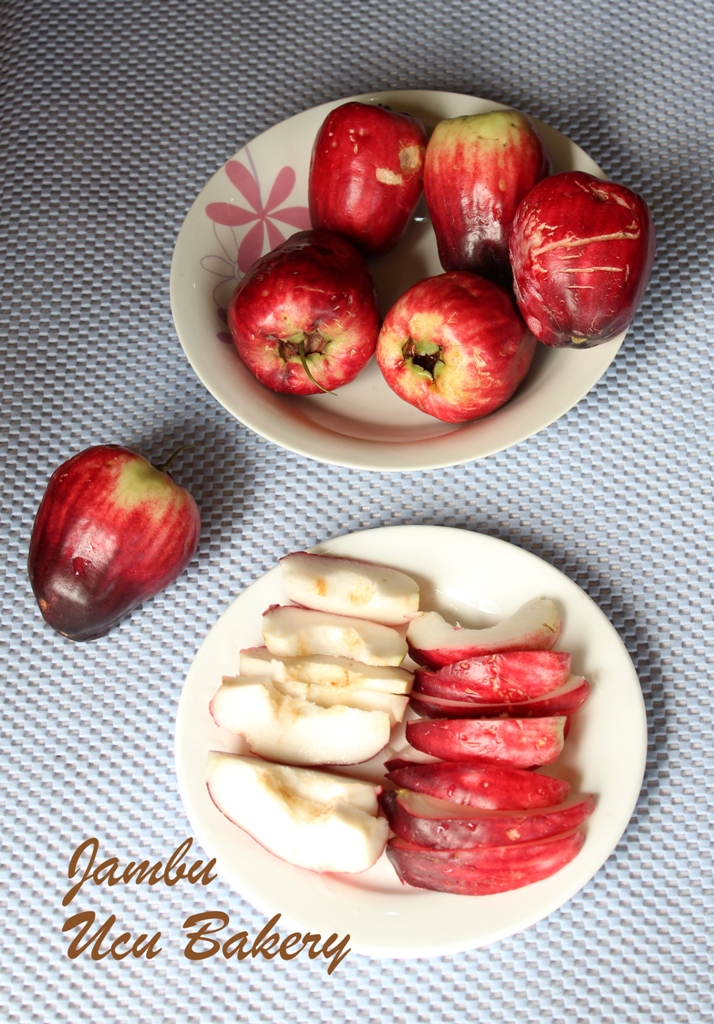 Jambu yg paling banyak nama..... * Ucu Bakery