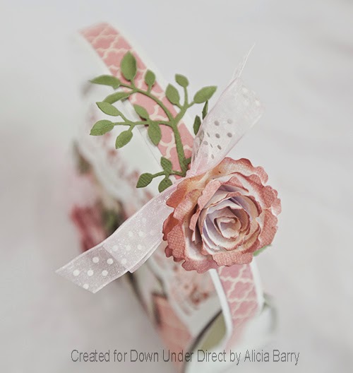 DownUnder Direct Inspirations: Purse Gift Box Tutorial