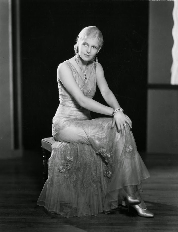 Ann Harding, 1902-1981 | Ann harding, Jeanette macdonald, Classic hollywood