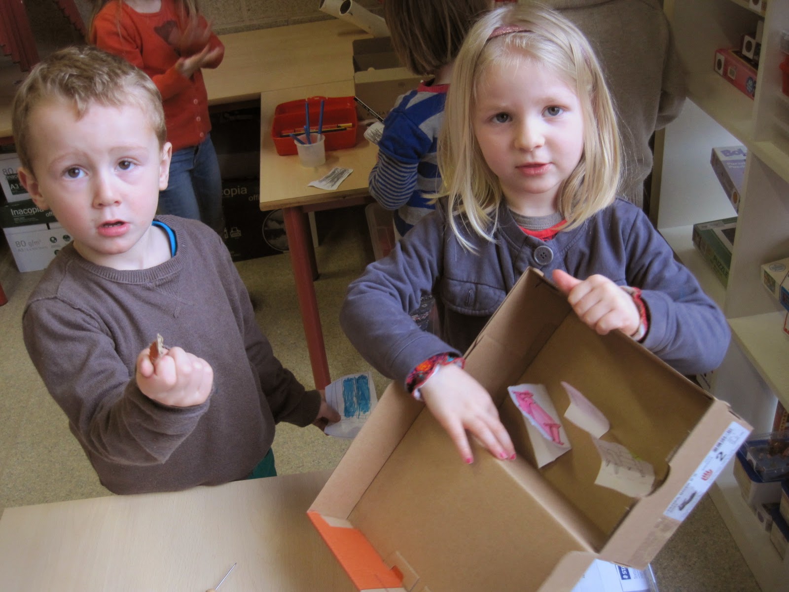 Welkom in de 2de kleuterklas!: Kijkdoos maken!