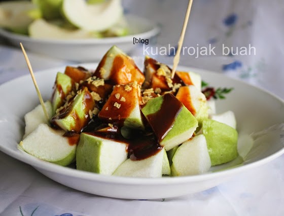 Resepi-Resepi Menyelerakan: Kuah Rojak Buah
