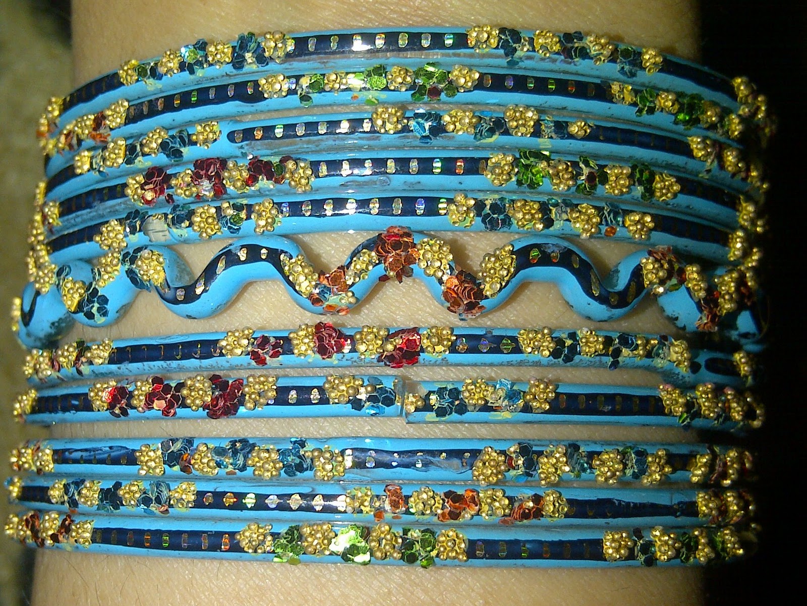 Makeup passion: Indian Glass Bangles