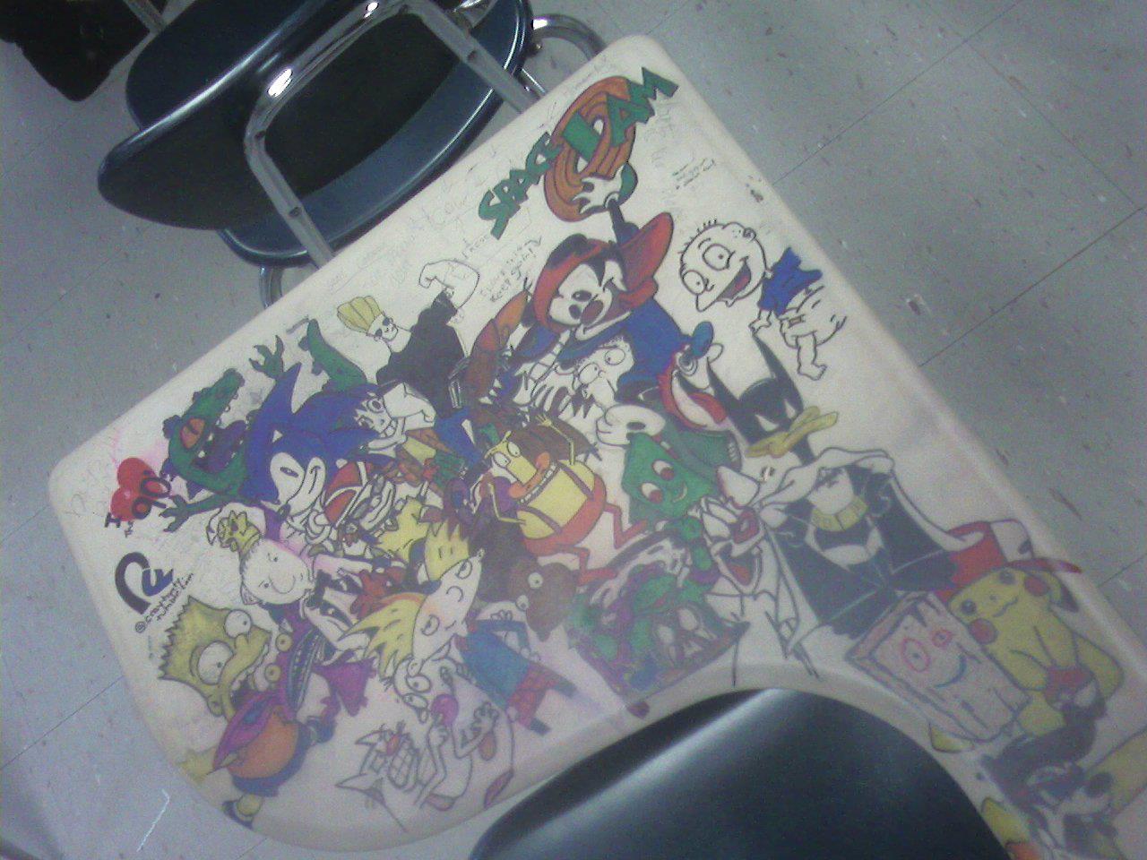 mdolla: Montclair 90s desk by cRAYtivity