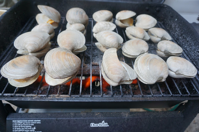 Thai Style Grilled Clams