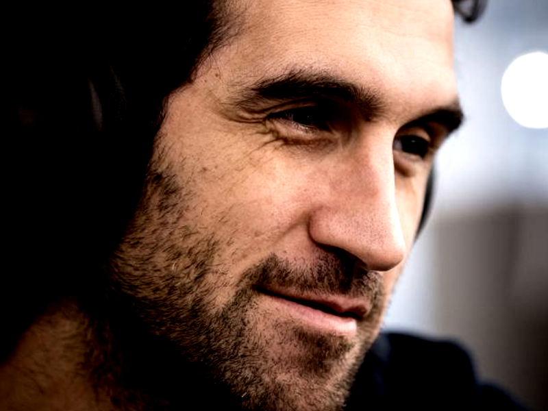 ENORMIO: JOSEF FARES / «Me entusiasma utilizar los botones para contar ...