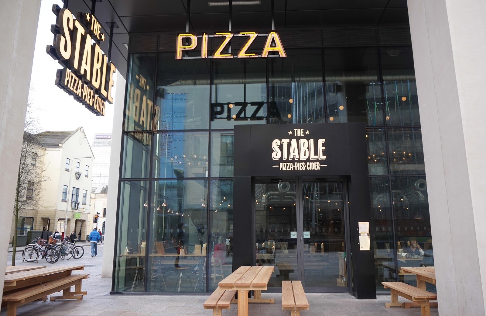 Side Street Style: A weekend in Cardiff, Good Food & Castle fun