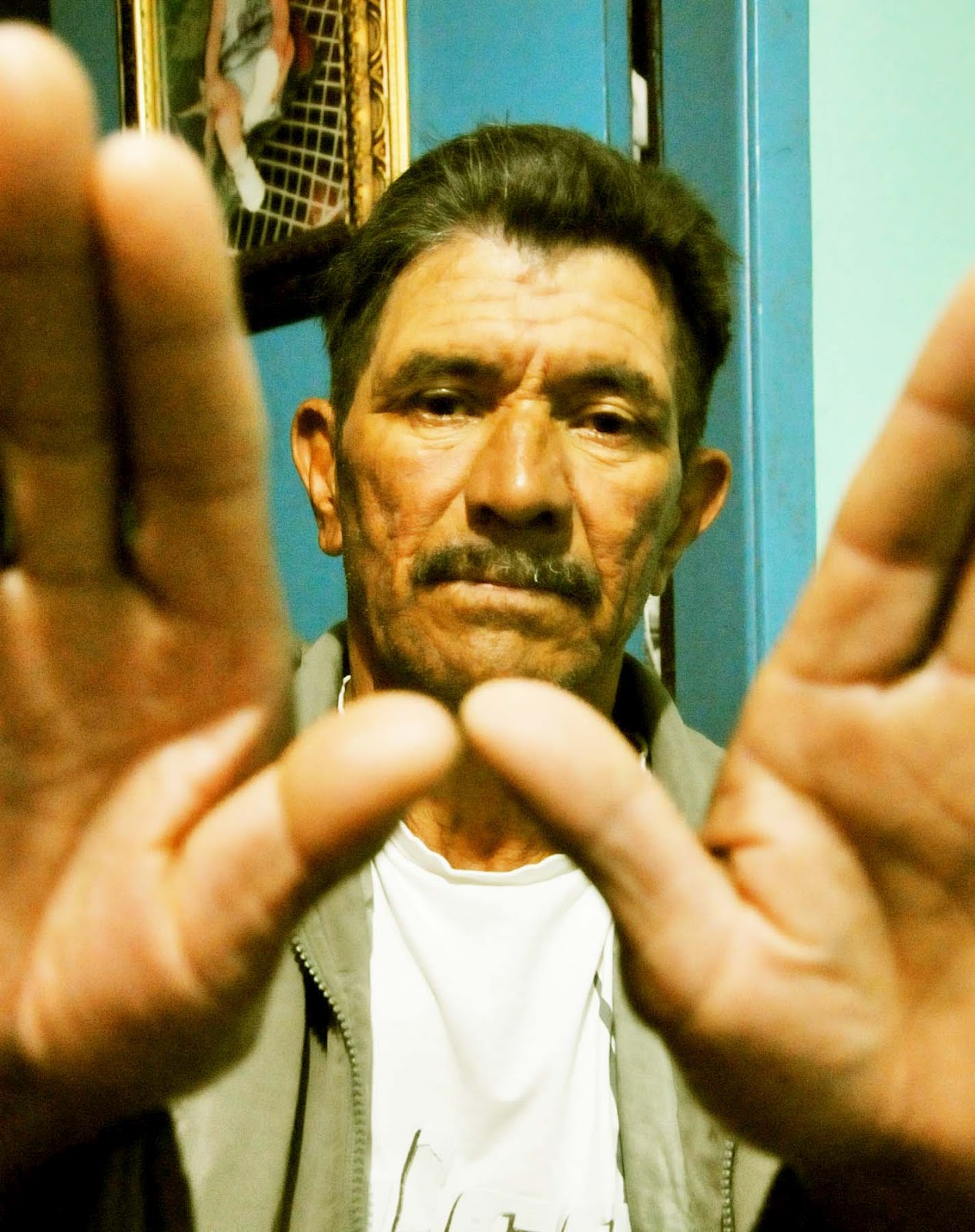 POR ONDE ELE ANDA...: julho 2012