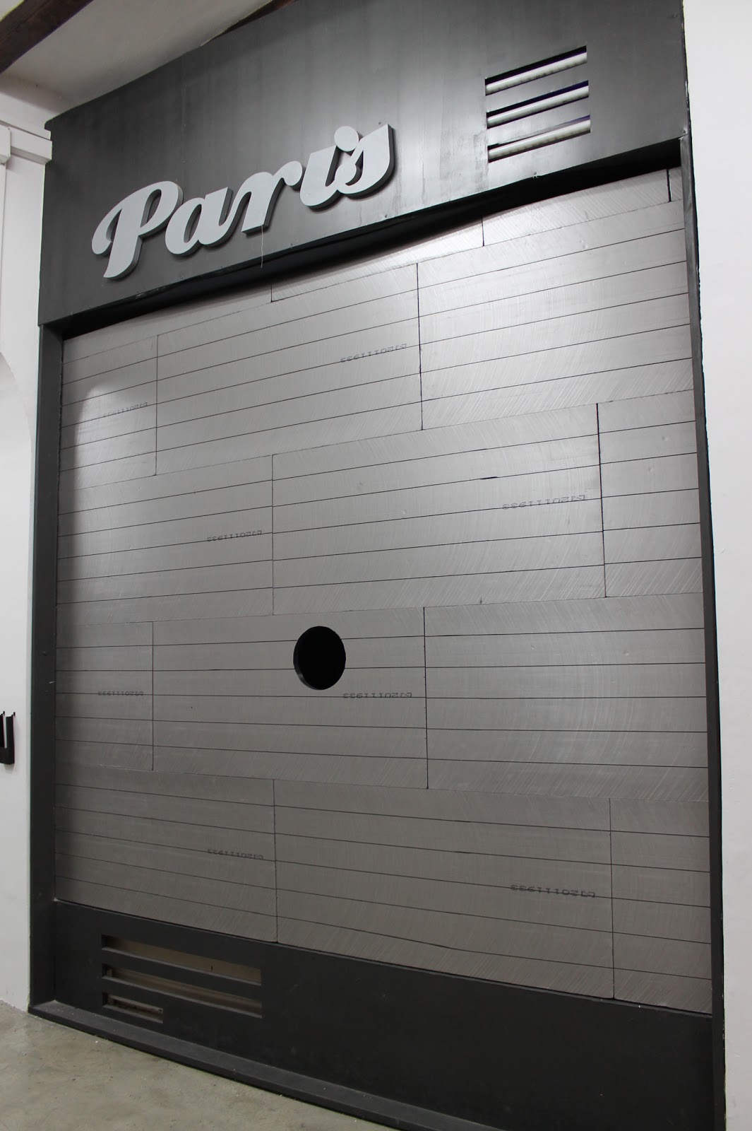 Ley de Felson: escaparate gran formato