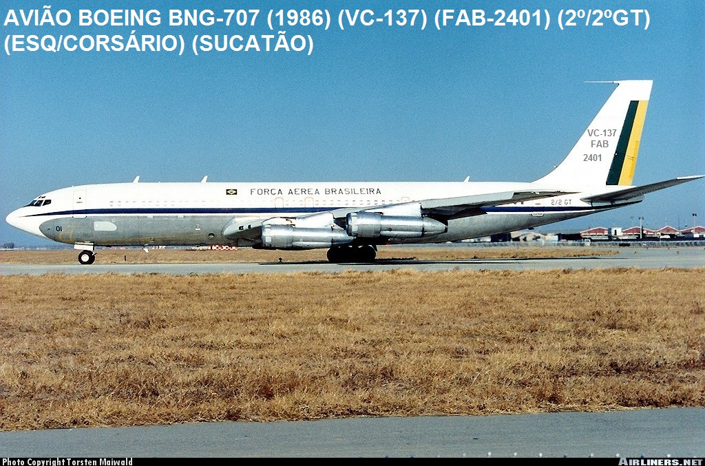 DESFILE HISTORICO DA FORÇA AÉREA BRASILEIRA (FAB): (FAB-2401) (BNG-707 ...