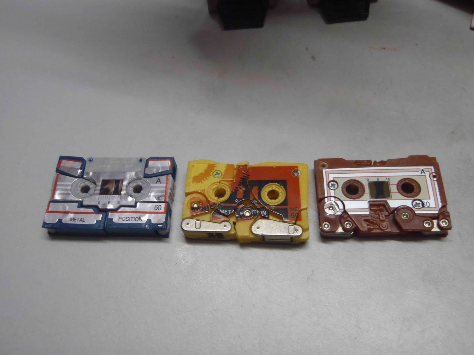 New Planet Cybertron: Transformers Review: SDCC Blaster (G1/ Universe)