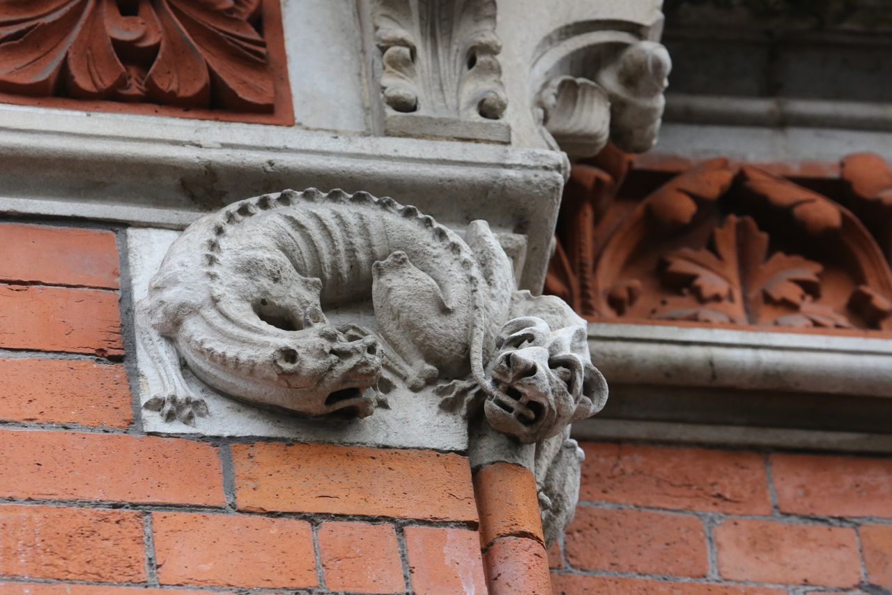 Shadows & Light: French Gothic in Leicester