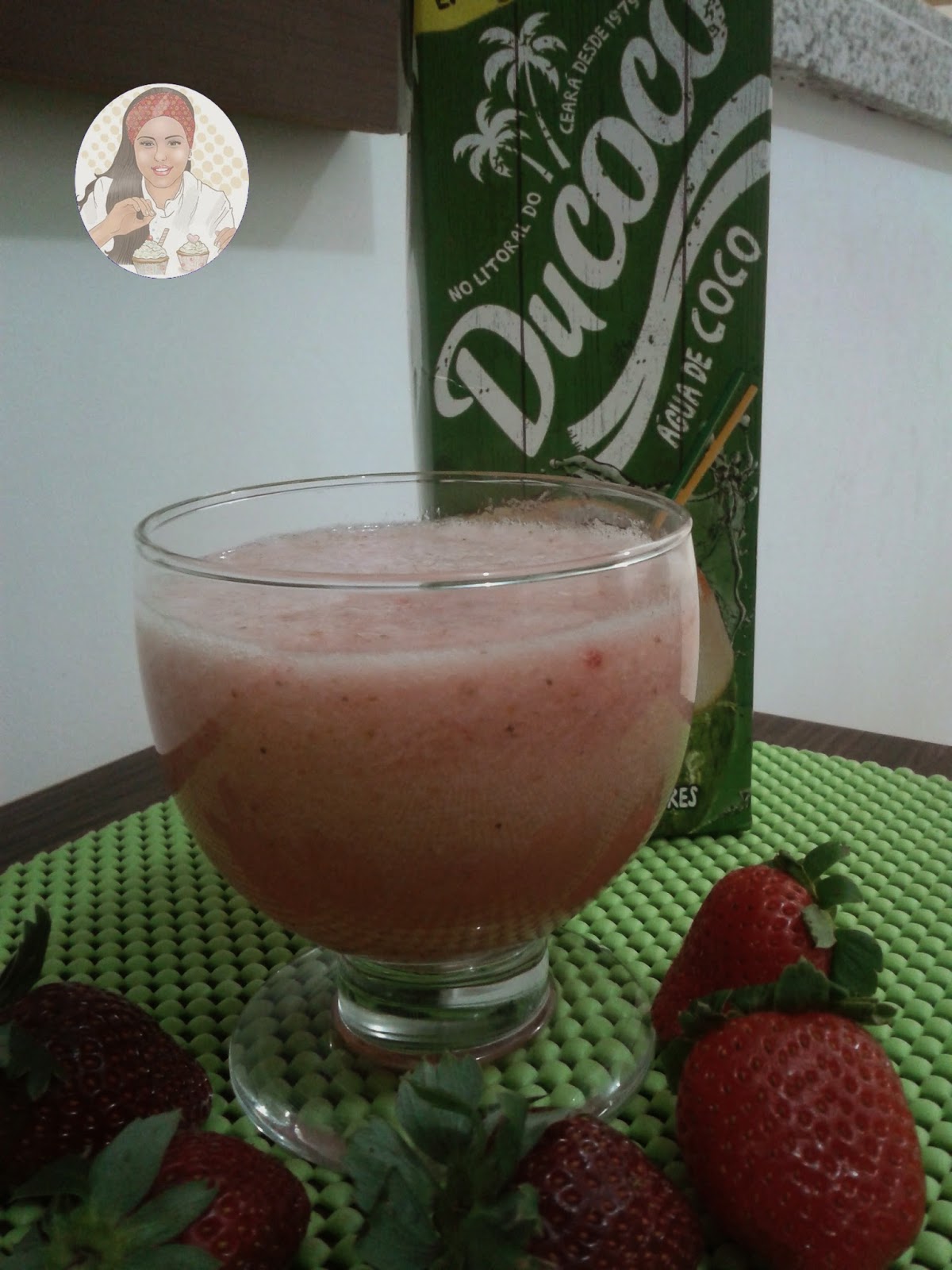 Cozinha de Mulher: Suco de morango com água de coco