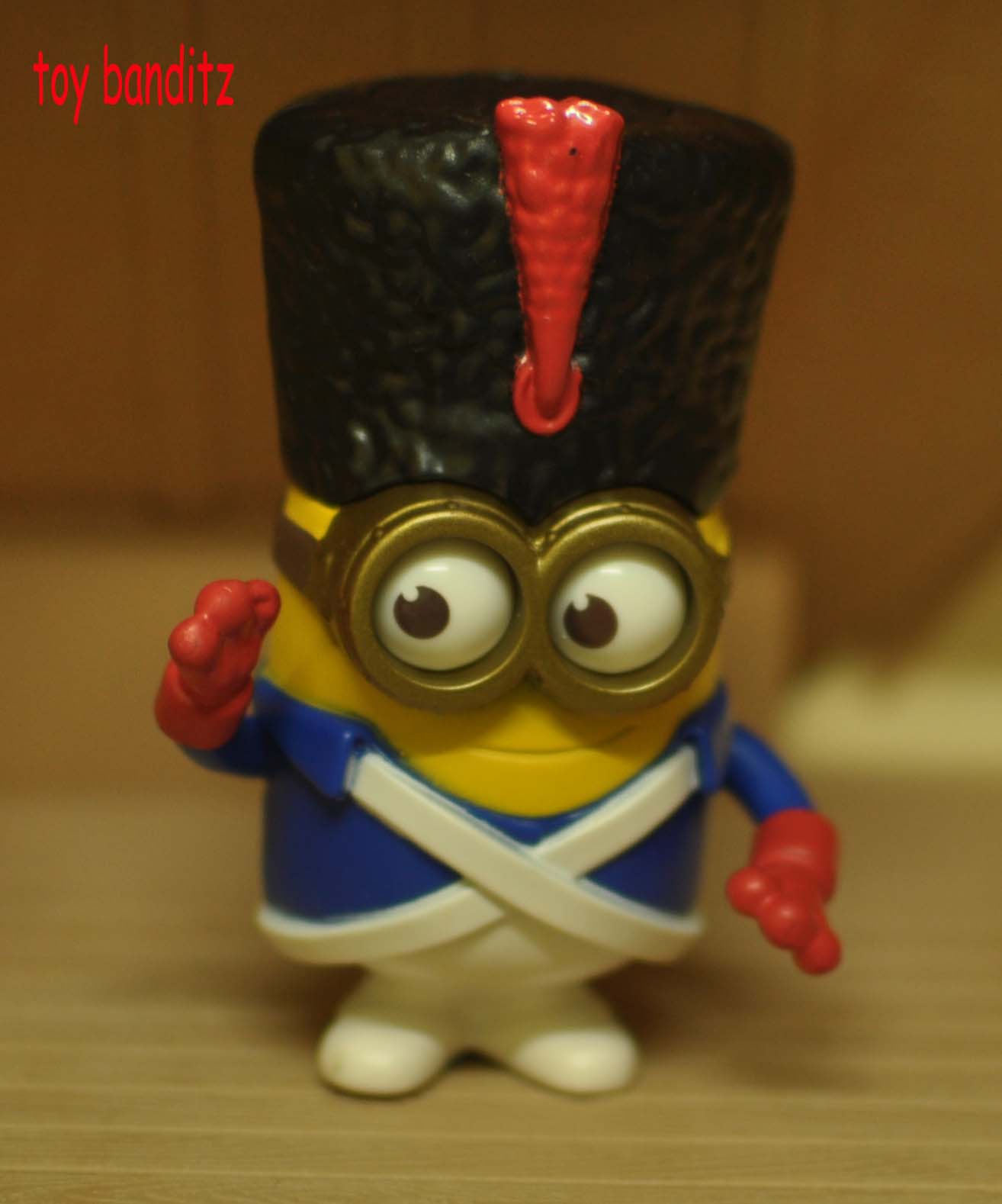 toy banditz: MINIONS IN YOUR HAPPY MEAL PART1