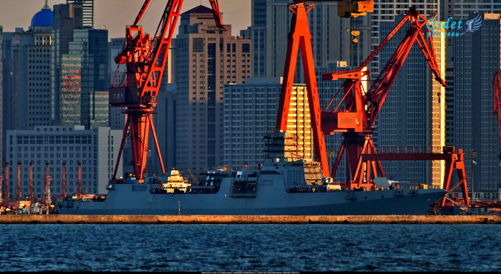 China Defense Blog: Hi-Res Photos of the day: Dalian shipyard, where ...