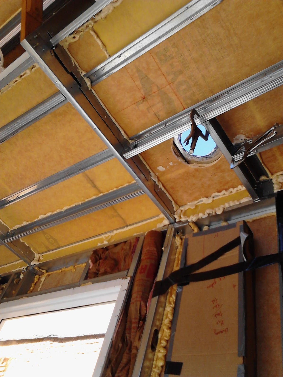 Building a Home-made Solar Powered Travel Trailer From the ground up ...