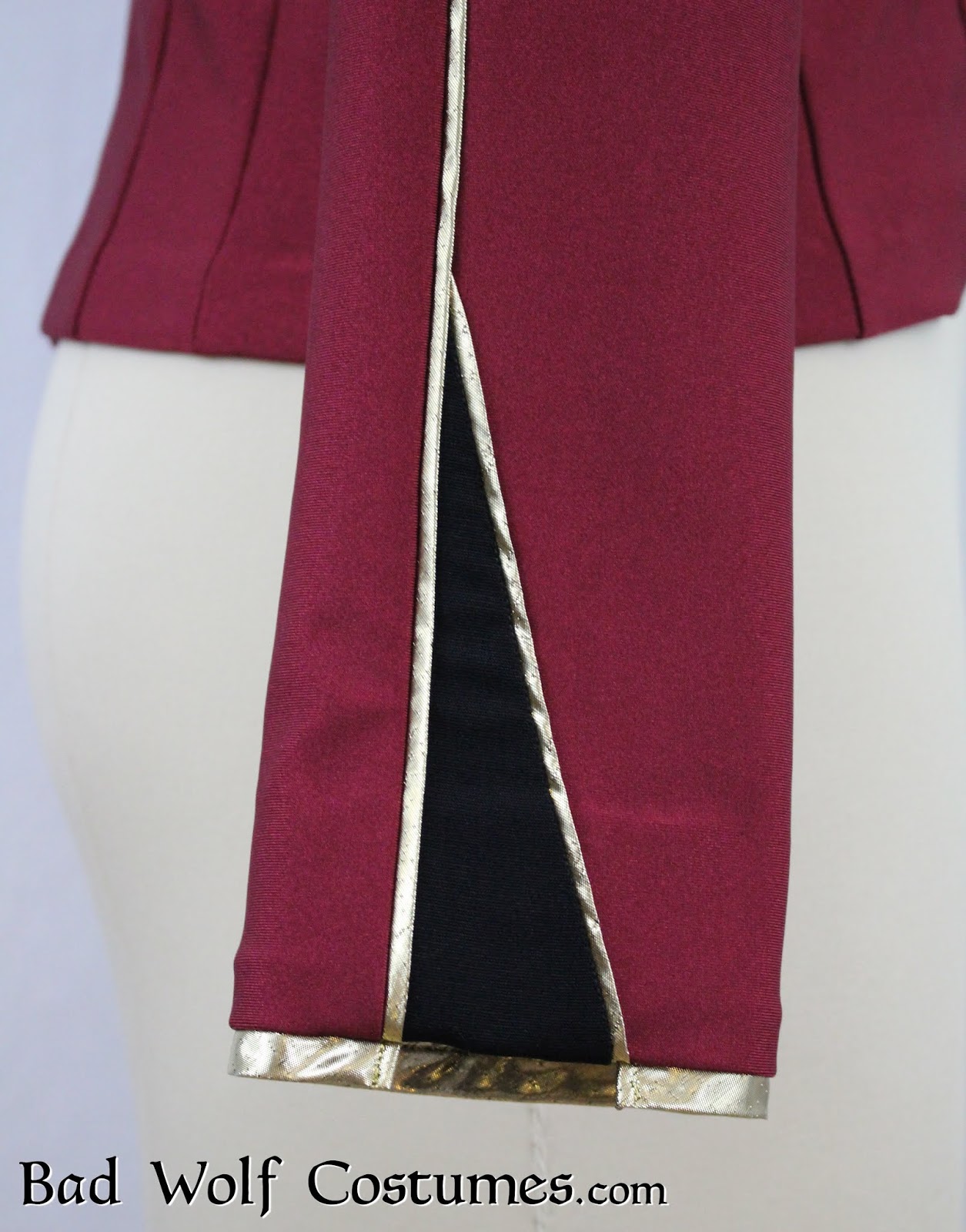 Bad Wolf Costumes: Star Trek: TNG Men's Admiral (season 1) Sewing Pattern