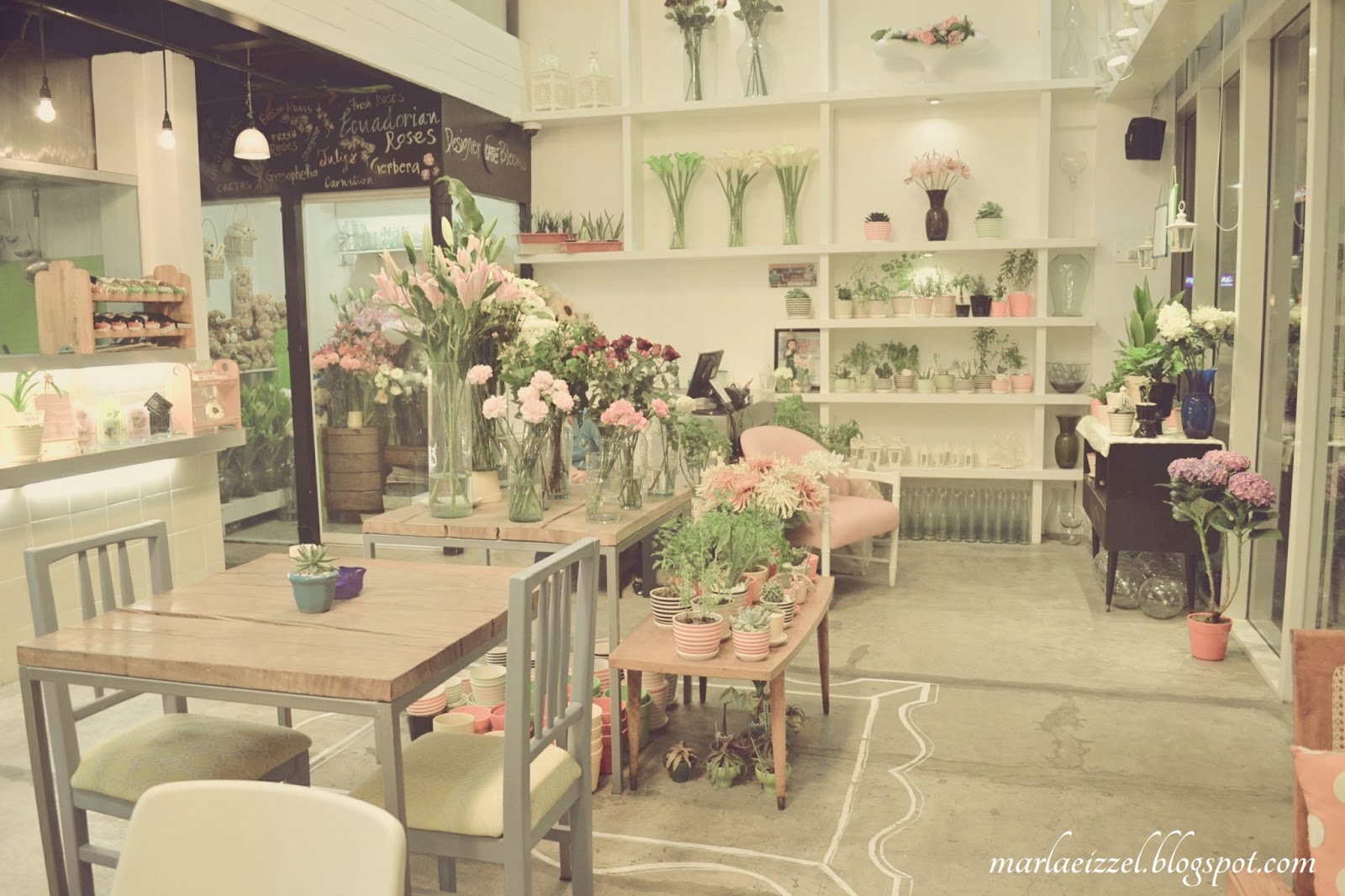 Marla Eizzel: Designer Blooms Cafe