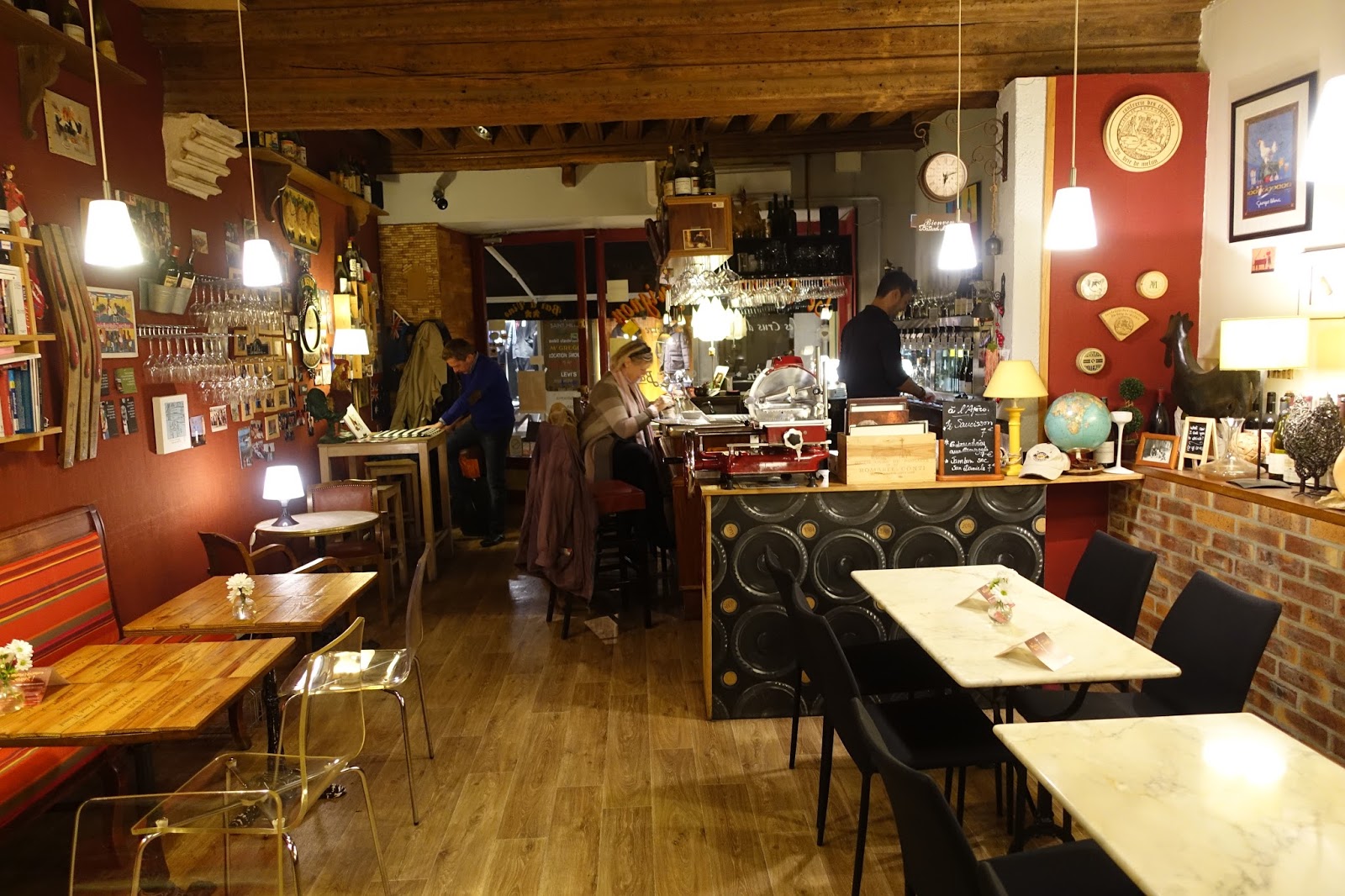 schiller-wine: Schiller’s Favorite Wine Bars in Beaune, Bourgogne