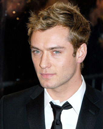 Jude Law-Biography,Profile and Wallpapers | Global Celebrities Blog