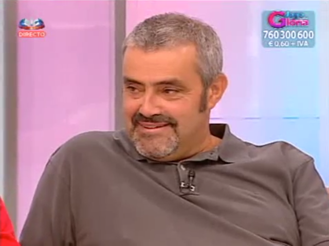 Reveja a presença do ator João Ricardo no programa 'Querida Júlia ...